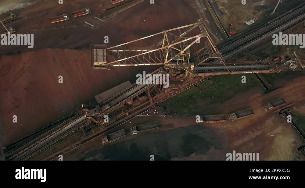 Stacker reclaimer machine Stock Videos & Footage - HD and 4K Video ...