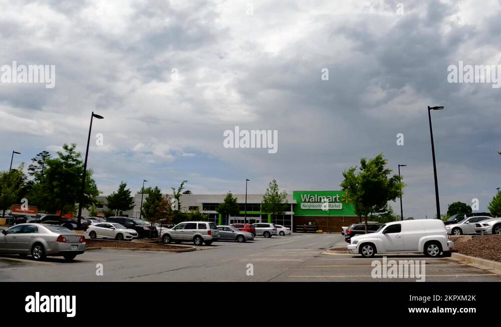 Walmart exterior facade Stock Videos & Footage - HD and 4K Video Clips ...