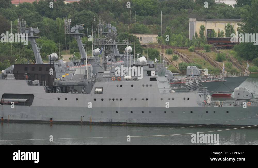 War ship guns Stock Videos & Footage - HD and 4K Video Clips - Alamy