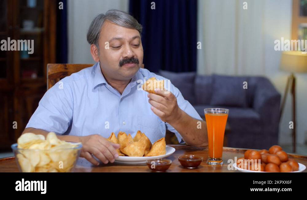 Tasty samosa Stock Videos & Footage - HD and 4K Video Clips - Alamy