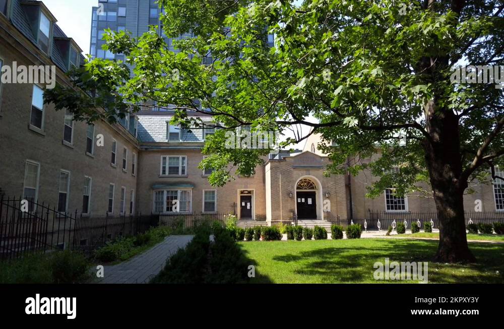 College arch gothic Stock Videos & Footage - HD and 4K Video Clips - Alamy