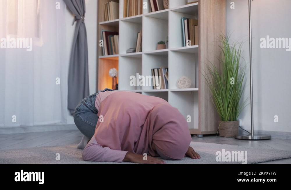 Allah home Stock Videos & Footage - HD and 4K Video Clips - Alamy