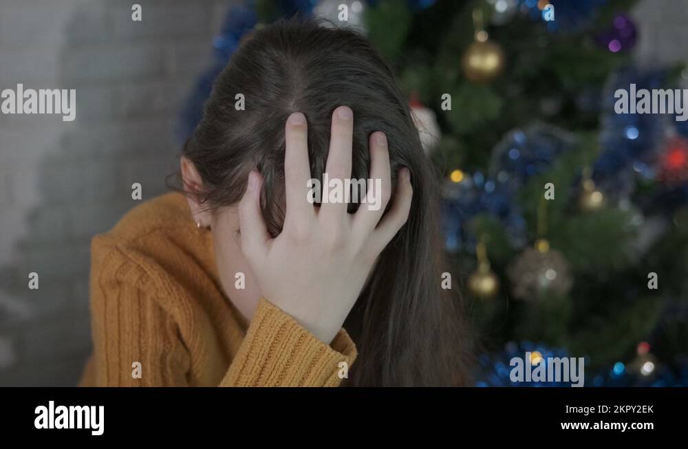 Tired tree Stock Videos & Footage - HD and 4K Video Clips - Alamy