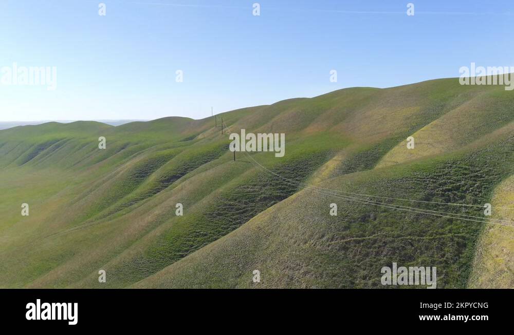 Three Phase Overhead Electrical Distribution Stock Videos And Footage Hd And 4k Video Clips Alamy