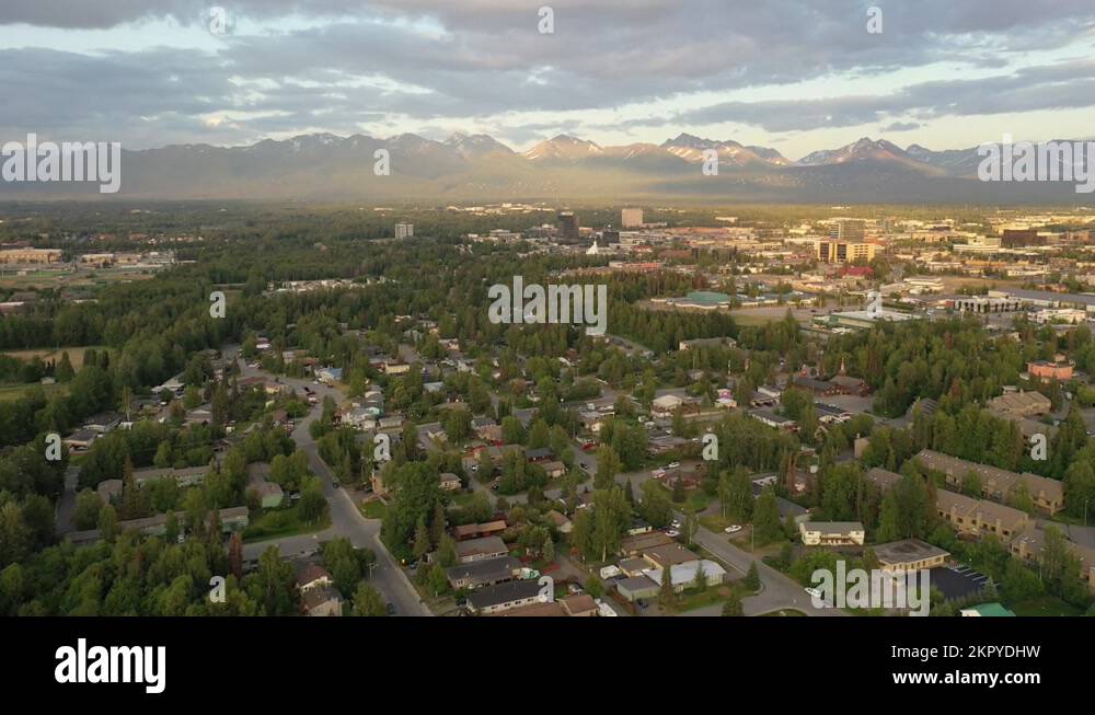 Urban sprawl aerial Stock Videos & Footage - HD and 4K Video Clips - Alamy