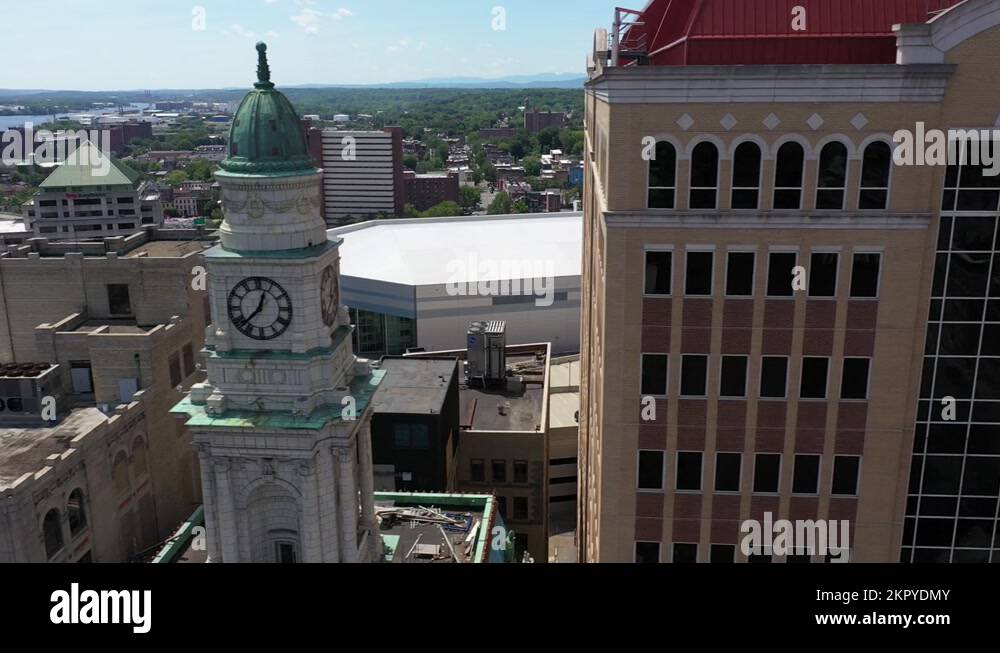 York clock Stock Videos & Footage - HD and 4K Video Clips - Alamy