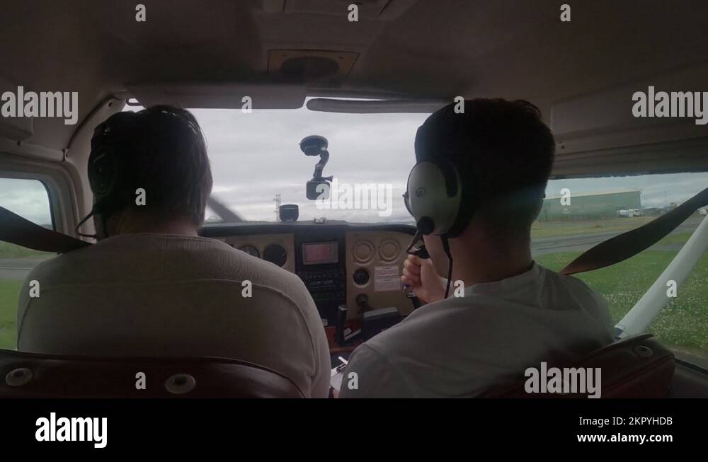 Teaching person Stock Videos & Footage - HD and 4K Video Clips - Alamy