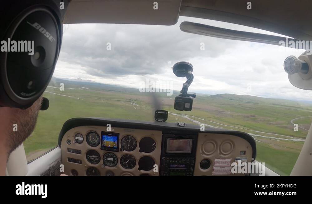 Cockpit windscreen Stock Videos & Footage - HD and 4K Video Clips - Alamy