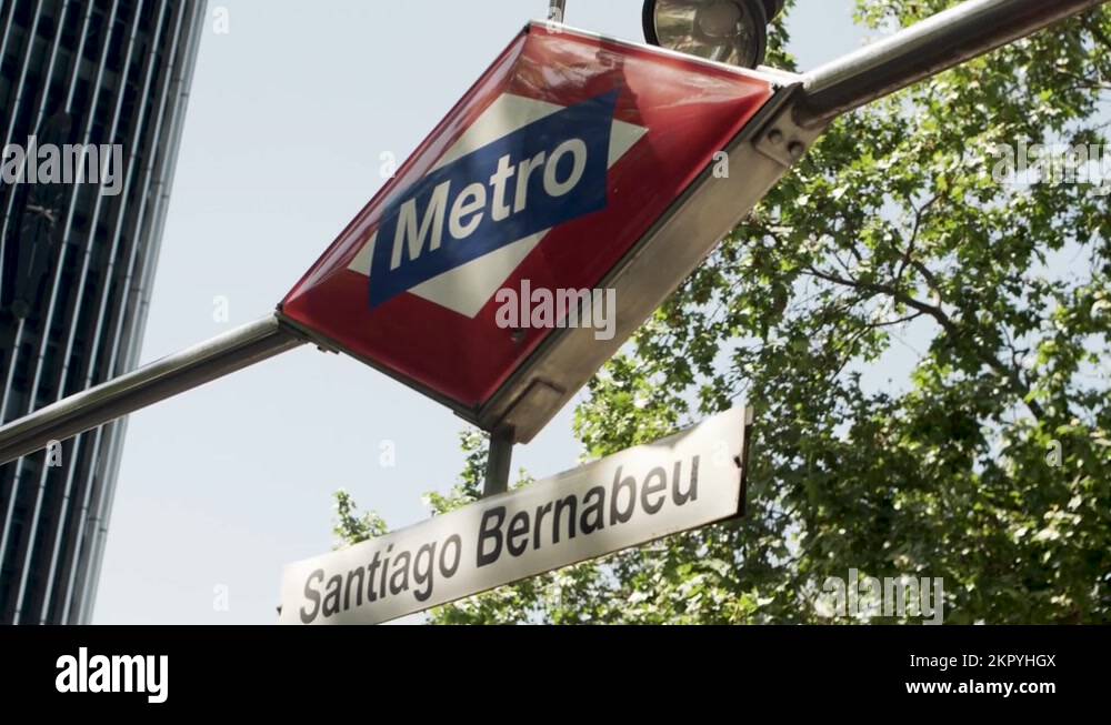 Santiago bernabeu Stock Videos & Footage - HD and 4K Video Clips - Alamy