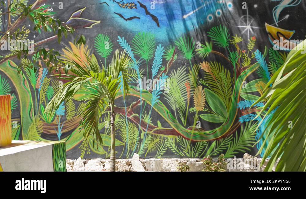 Plants tulum Stock Videos & Footage - HD and 4K Video Clips - Alamy