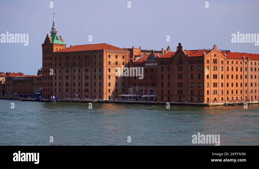 Landmark Contemporary Build On Guidecca Island, The Hilton Molino ...