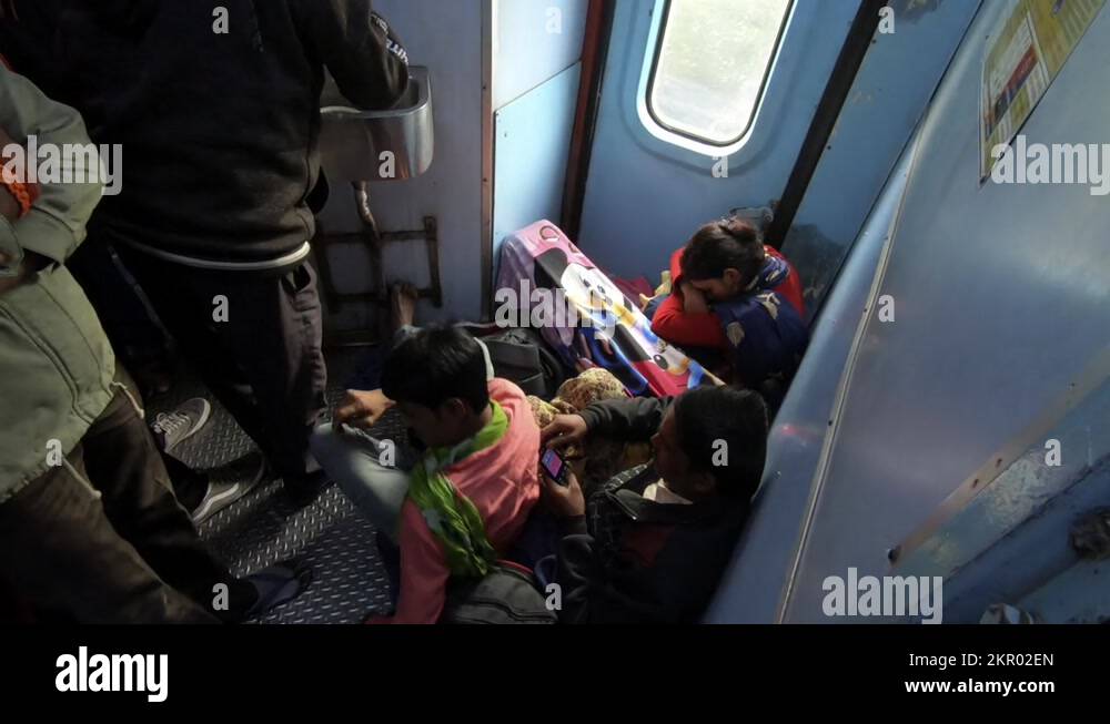 Rail passenger india Stock Videos & Footage - HD and 4K Video Clips - Alamy