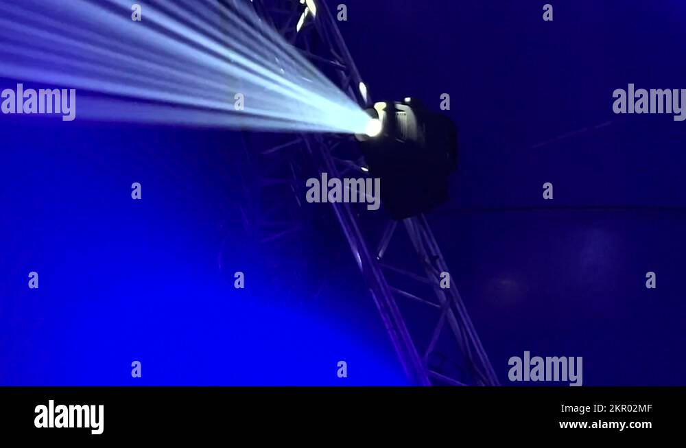 Spotlight truss Stock Videos & Footage - HD and 4K Video Clips - Alamy