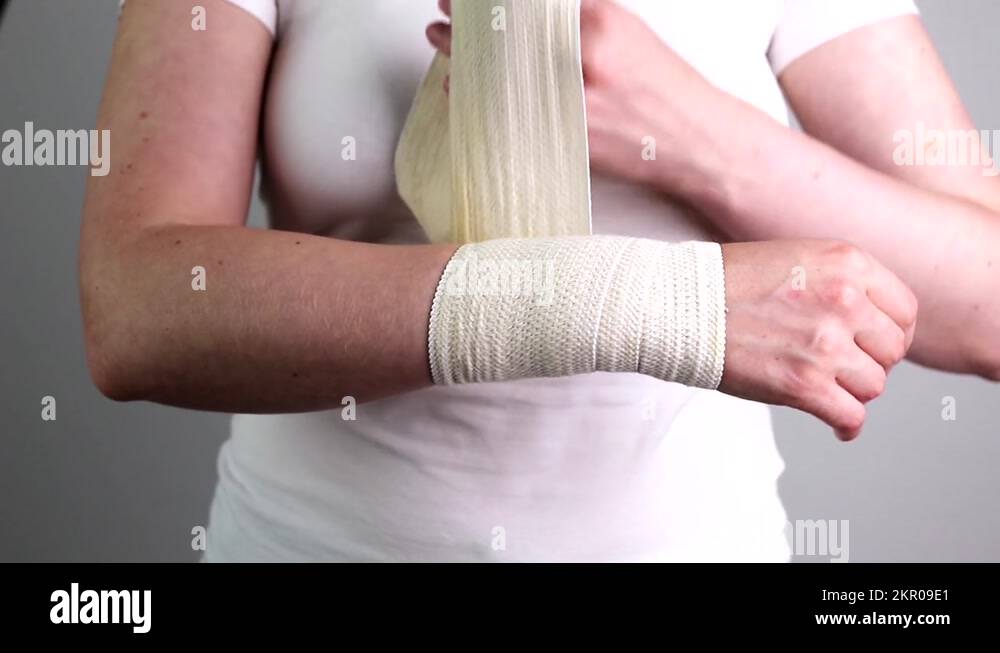 Applying elastic Stock Videos & Footage - HD and 4K Video Clips - Alamy