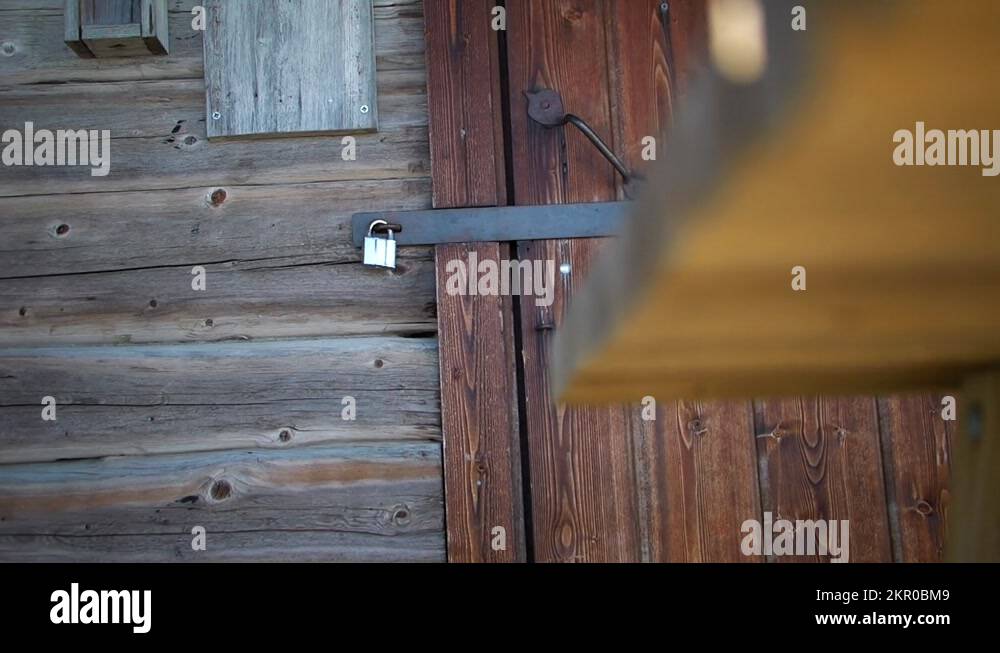 Secret shed Stock Videos & Footage - HD and 4K Video Clips - Alamy