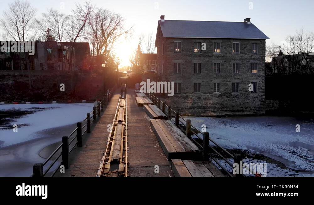Manotick Stock Videos & Footage - HD and 4K Video Clips - Alamy
