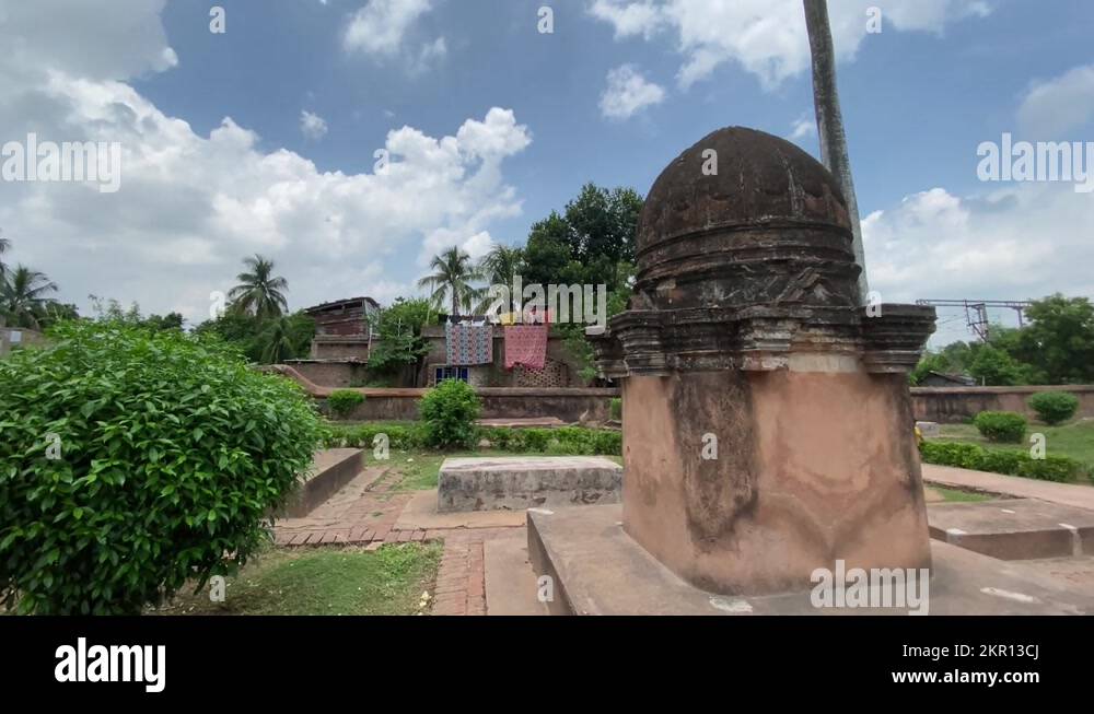 At Kalikapur in Berhampore, India, there is a historic Christian ...