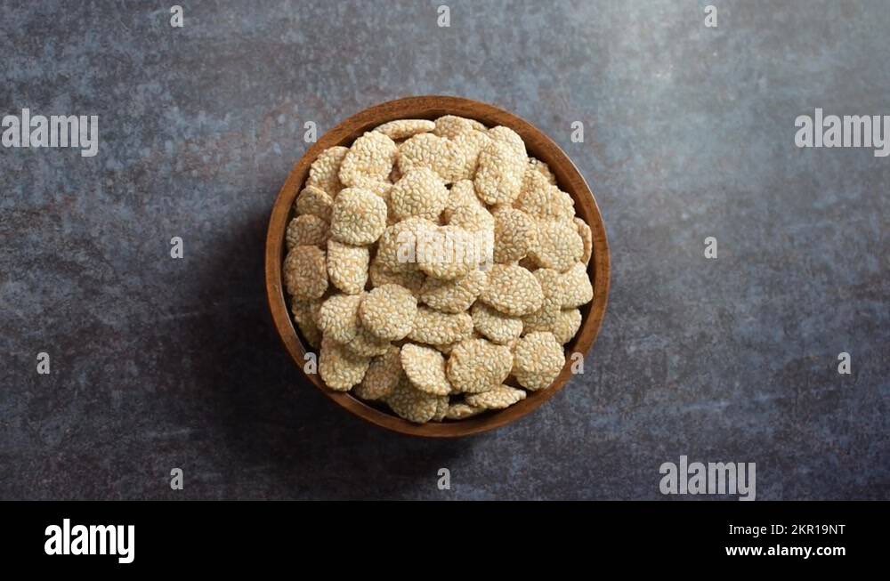 Jaggery plate Stock Videos & Footage - HD and 4K Video Clips - Alamy