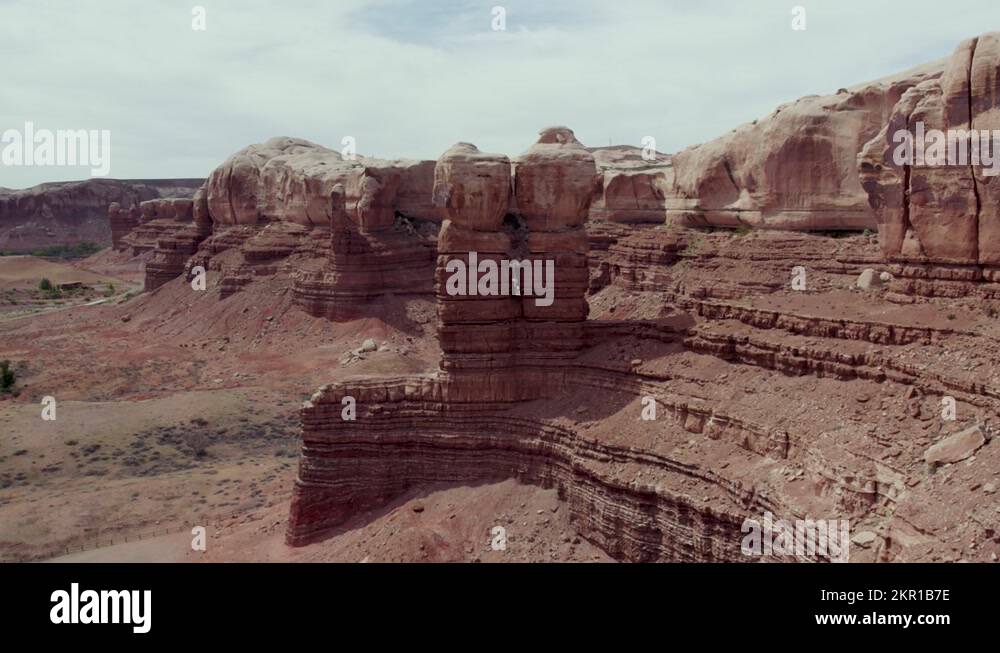 Navajo rocks Stock Videos & Footage - HD and 4K Video Clips - Alamy