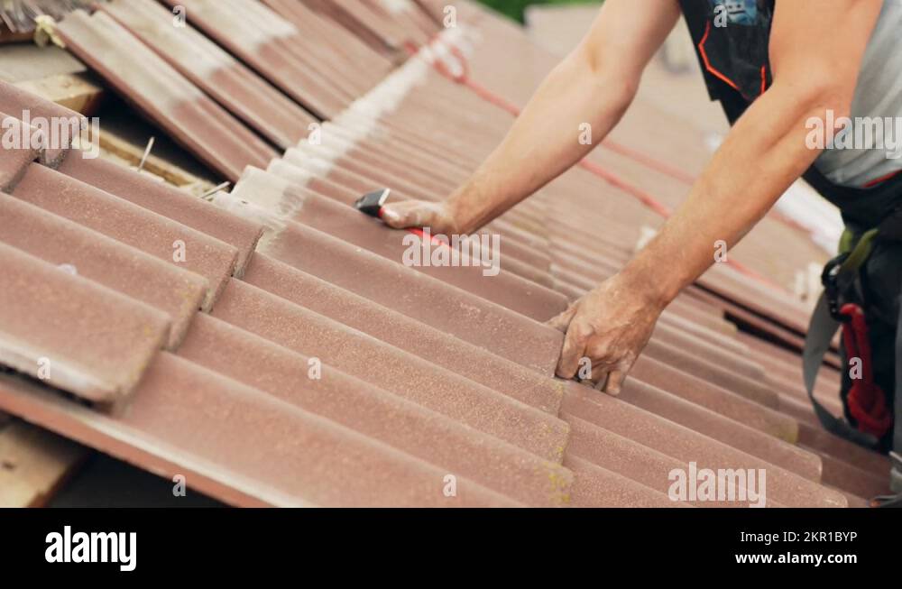 Fitting tiles Stock Videos & Footage - HD and 4K Video Clips - Alamy