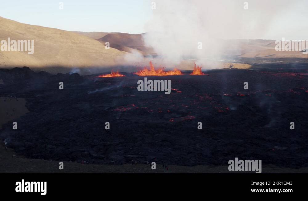 Meradalir valley fissure volcano eruption in Iceland, 2022 news, aerial ...
