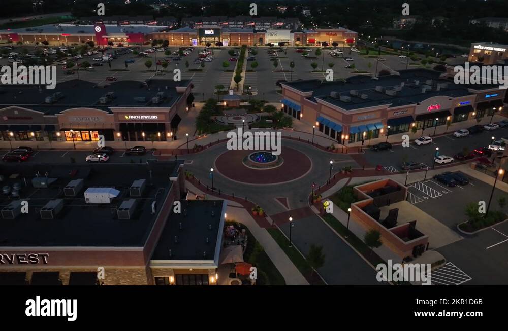 Suburban shopping mall Stock Videos & Footage - HD and 4K Video Clips ...