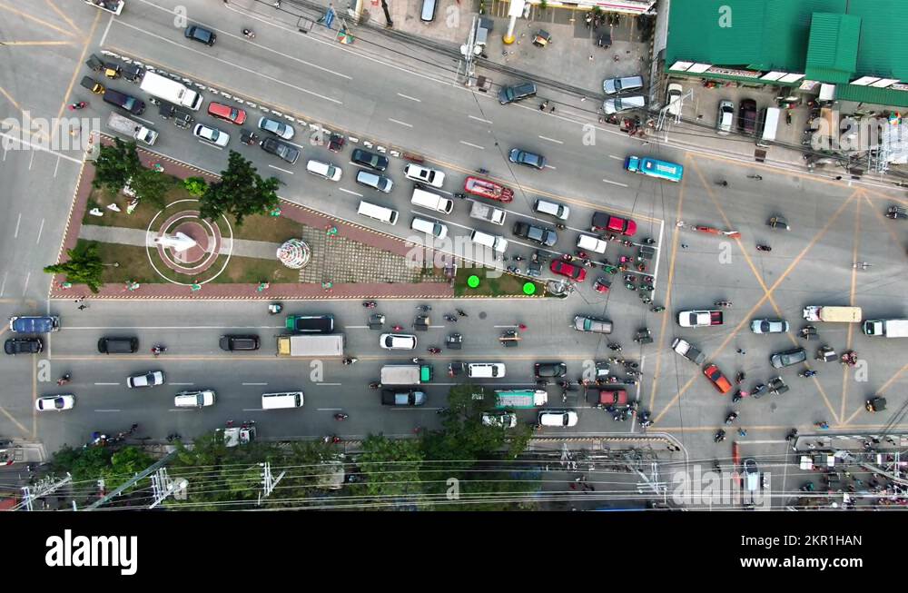 Traffic triangle Stock Videos & Footage - HD and 4K Video Clips - Alamy