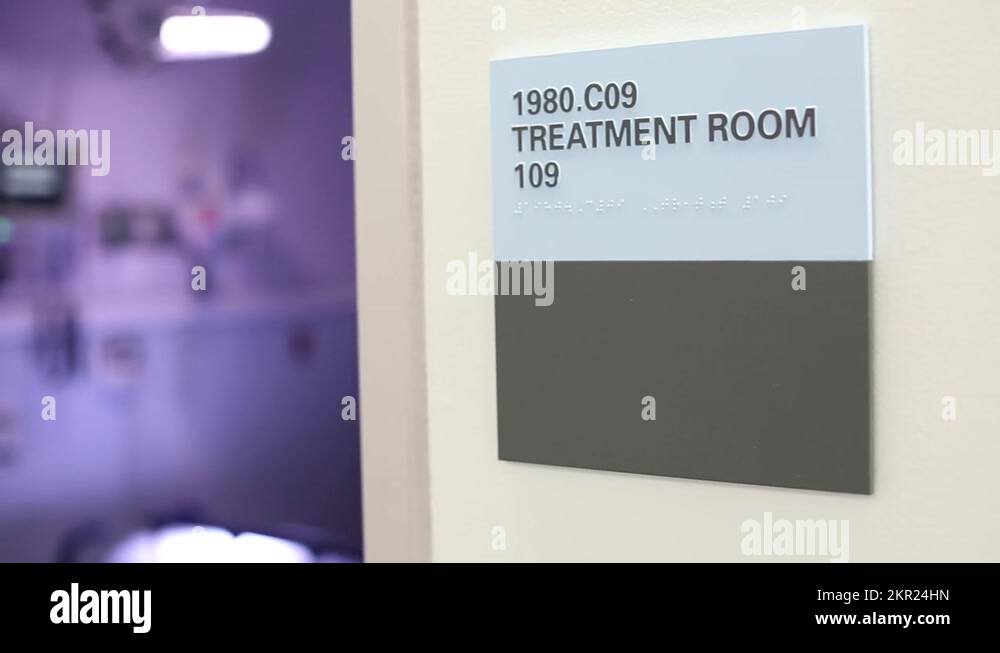 Waiting room sign Stock Videos & Footage - HD and 4K Video Clips - Alamy