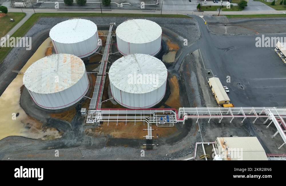 Fuel oil storage tanks Stock Videos & Footage - HD and 4K Video Clips ...