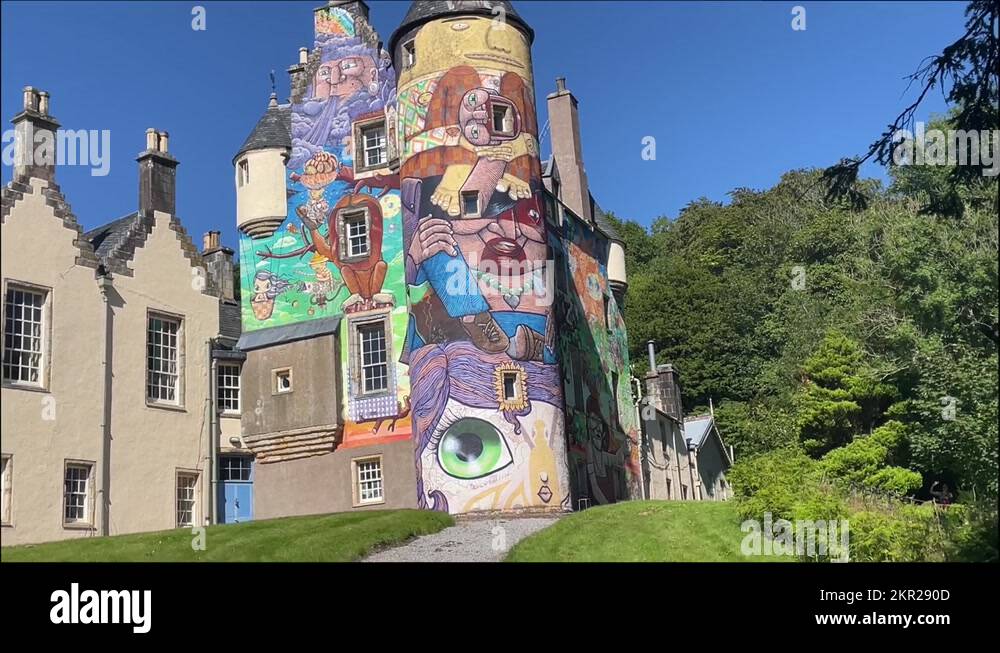 Graffiti house uk Stock Videos & Footage - HD and 4K Video Clips - Alamy