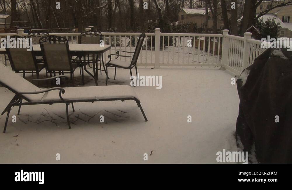 Nemo storm Stock Videos & Footage - HD and 4K Video Clips - Alamy
