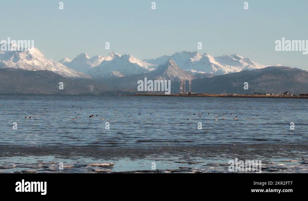 Jackup rig Stock Videos & Footage - HD and 4K Video Clips - Alamy