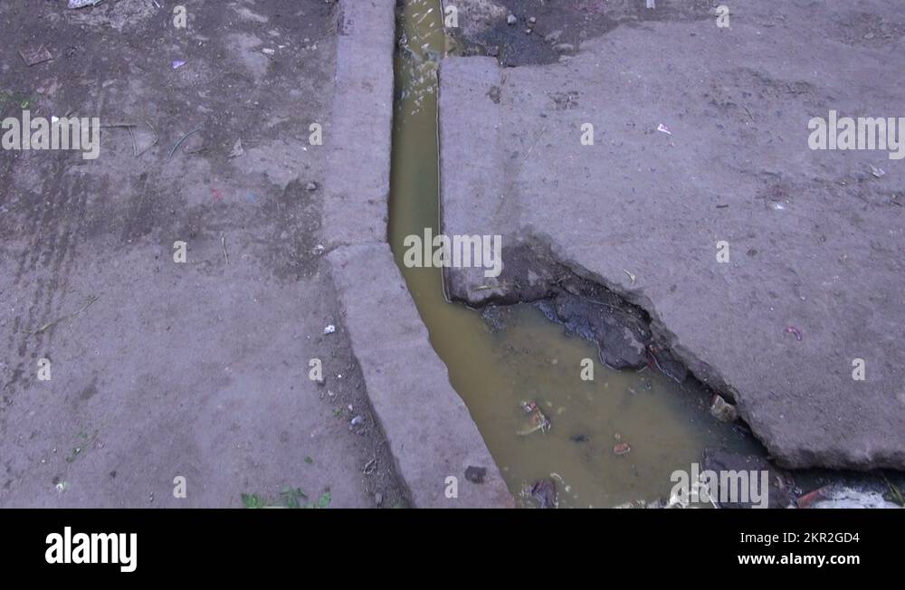 Open channel flow Stock Videos & Footage - HD and 4K Video Clips - Alamy