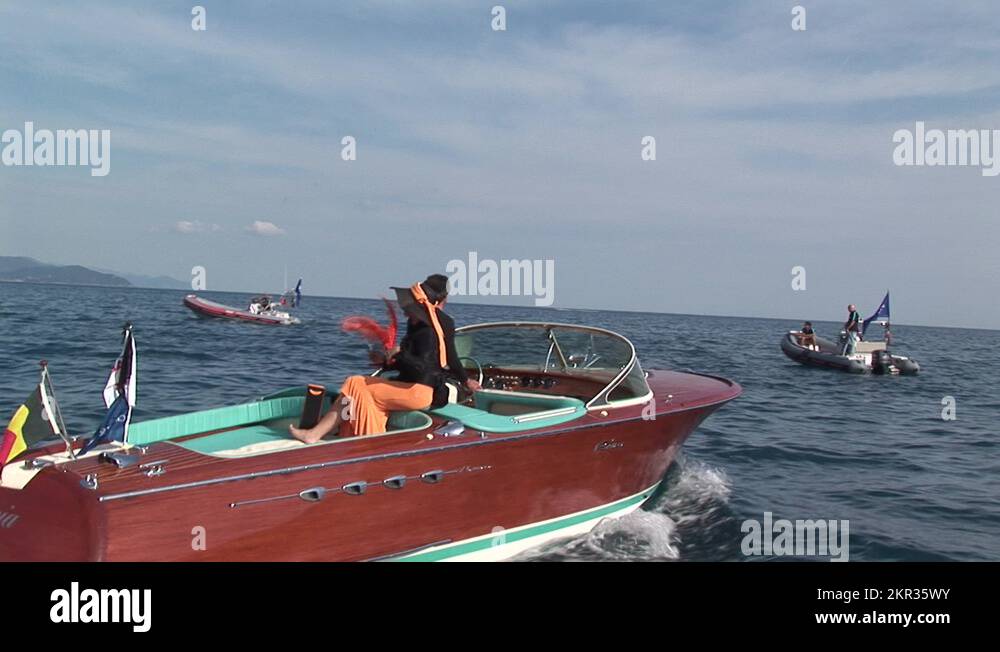 Riva speedboat Stock Videos & Footage - HD and 4K Video Clips - Alamy