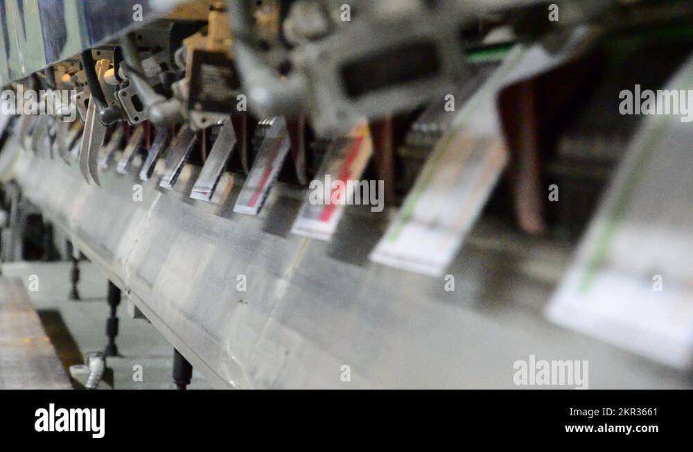 Sheetfed offset Stock Videos & Footage - HD and 4K Video Clips - Alamy