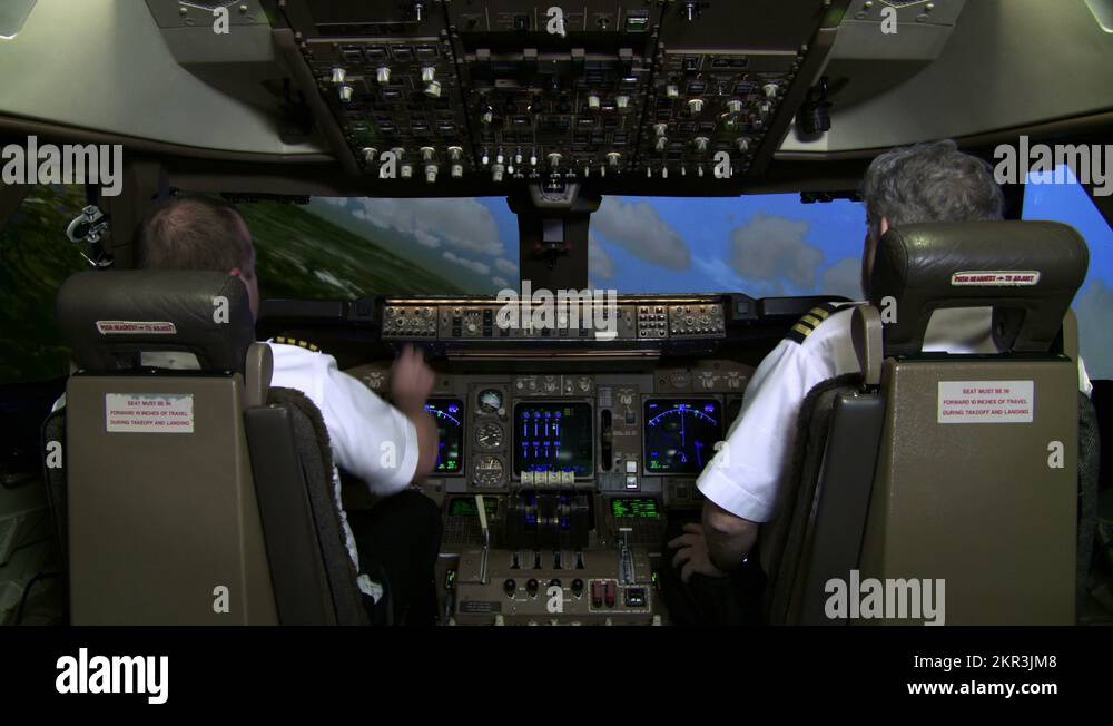 Cockpit boeing 747 flight simulator Stock Videos & Footage - HD and 4K ...