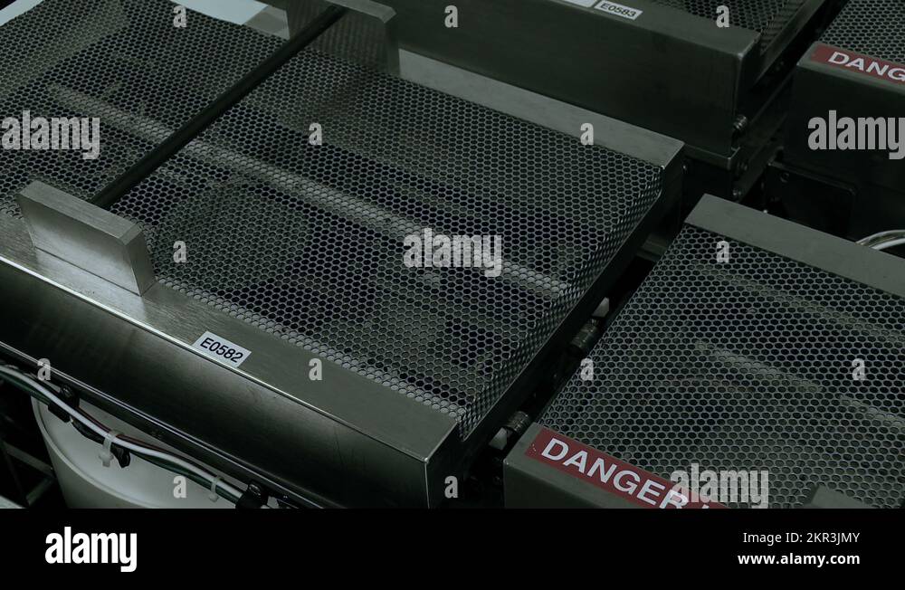 Coating Silicon Wafers A Stock Video Footage - Alamy