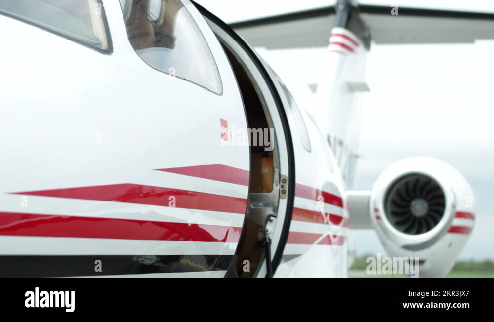 Jet setting Stock Videos & Footage - HD and 4K Video Clips - Alamy