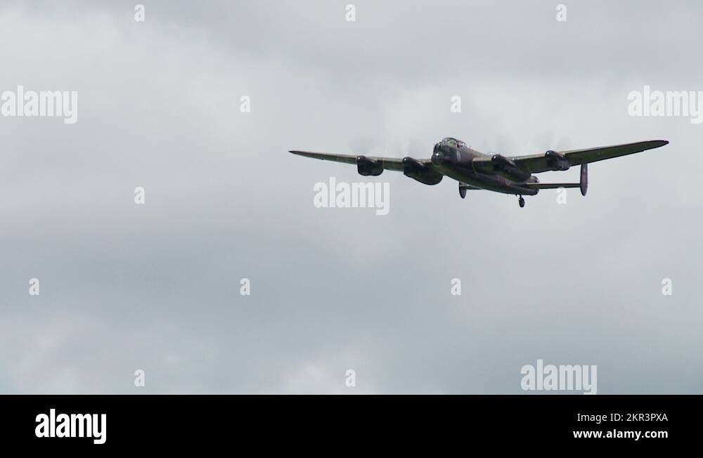 Avro lancaster Stock Videos & Footage - HD and 4K Video Clips - Alamy