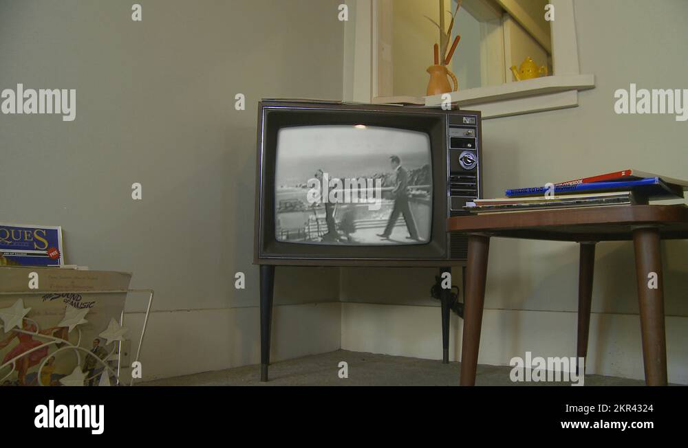 Colgate commercial Stock Videos & Footage - HD and 4K Video Clips - Alamy