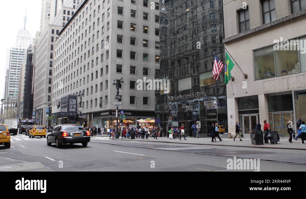 Rush Hour Crowded Street NYC, Traffic Jam, Midtown Manhattan, New York ...