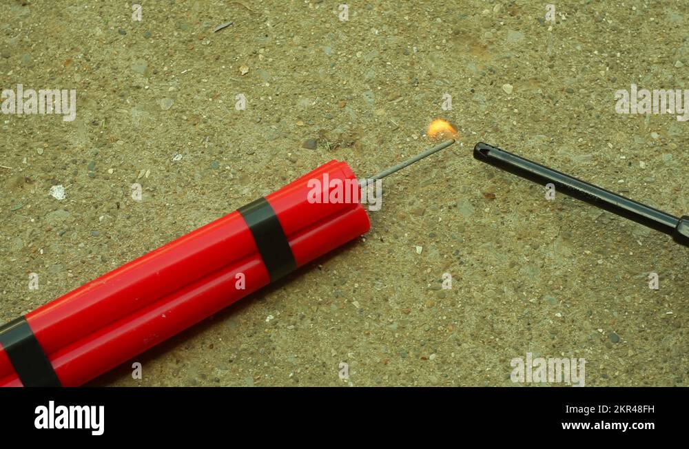 Tnt explosive Stock Videos & Footage - HD and 4K Video Clips - Alamy