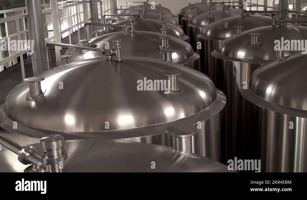 Fermentation vessels Stock Videos & Footage - HD and 4K Video Clips - Alamy