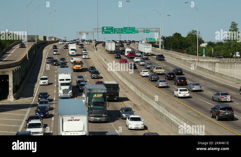 Central expressway Stock Videos & Footage - HD and 4K Video Clips - Alamy