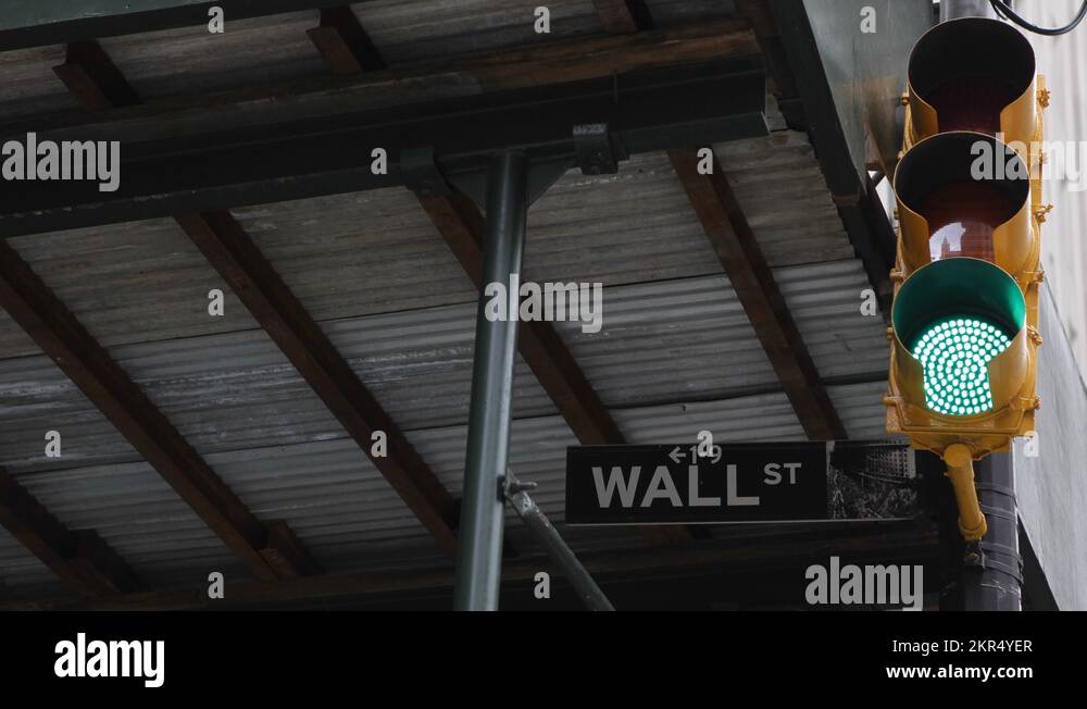 Traffic light label Stock Videos & Footage - HD and 4K Video Clips - Alamy