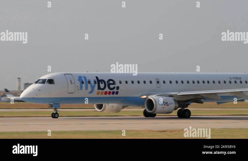 Embraer plane Stock Videos & Footage - HD and 4K Video Clips - Alamy