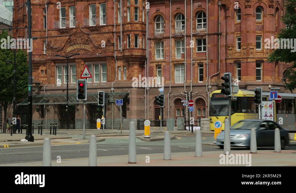 Metrolink manchester tram Stock Videos & Footage - HD and 4K Video ...