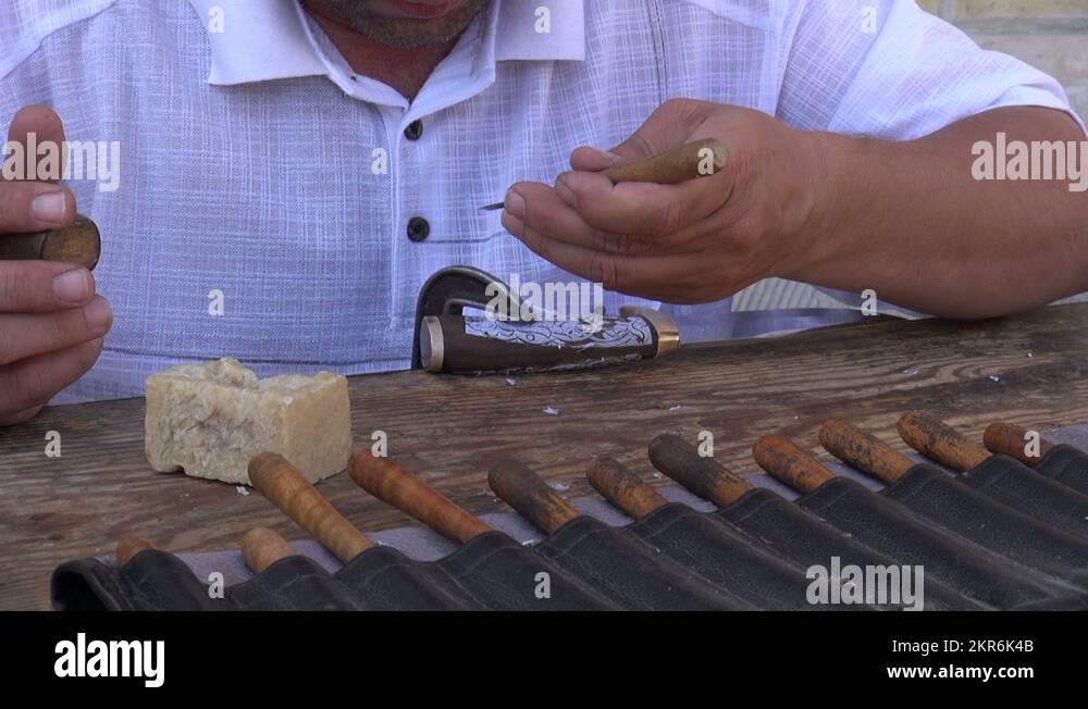 Traditional knives Stock Videos & Footage - HD and 4K Video Clips - Alamy