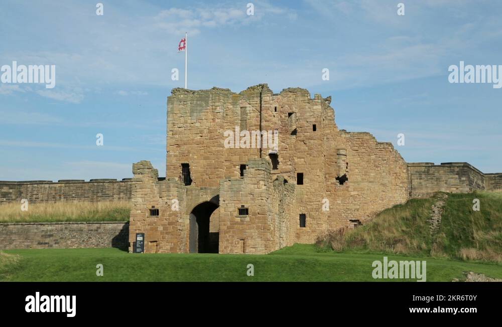 Tynemouth priory and castle Stock Videos & Footage - HD and 4K Video ...