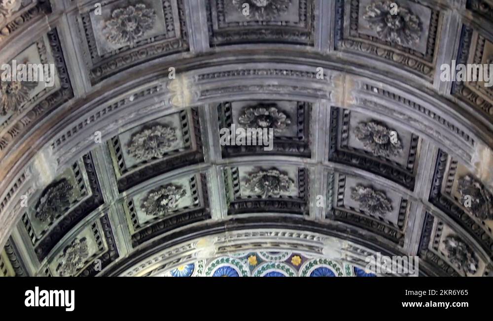 Pazzi chapel Stock Videos & Footage - HD and 4K Video Clips - Alamy